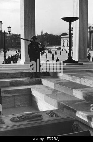 Ehrentempel (Temple of Honour) in Munich, 1944 Stock Photo - Alamy