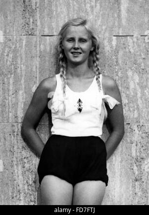 BDM girls in Berlin, 1933 Stock Photo - Alamy