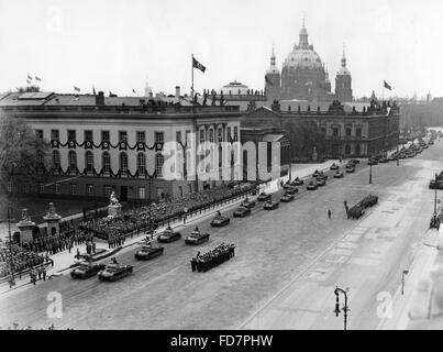 Panzer I during a parade in Berlin, 1937 Stock Photo - Alamy