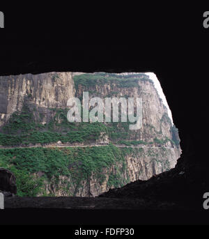 Henan mountain highway Stock Photo - Alamy