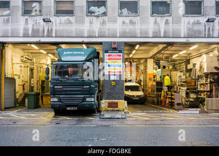 John Lewis store delivery lorry Stock Photo - Alamy