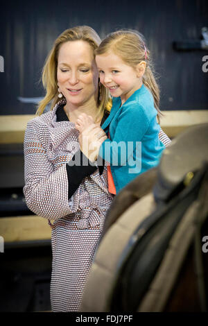 (L-R) Paola ten Cate, Tjalling ten Cate, Julia ten cate and Princess ...
