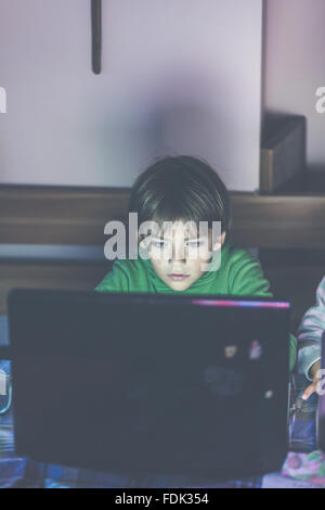 boy at the computer Stock Photo - Alamy