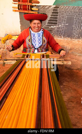 Peruvian woman working on traditional handmade wool production Stock ...