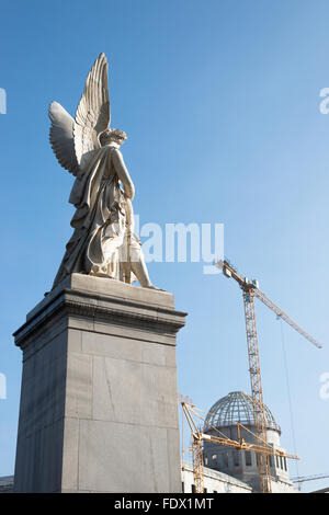 Berlin, Mitte, Schloss bridge with marble sculptures, Dome of Berlin ...