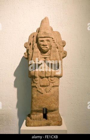 Pre-Hispanic stone carving of the Mixtec or Zapotec culture, Museo ...