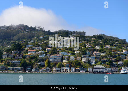 View of waterfront at Sausalito in Richardson Bay, California, USA ...