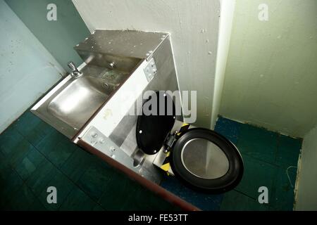 HMP Dorchester Prison, prison cell toilet, Dorset, Britain, UK Stock ...
