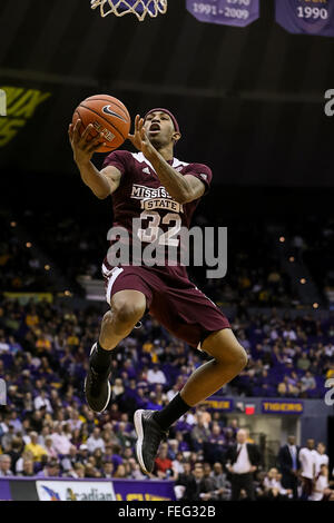 Mississippi State guard Craig Sword (32) works against Tennessee ...