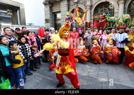 Monkey King performs Stock Photo - Alamy