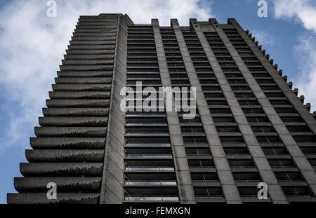 1960's residential tower block in the Barbican Estate London UK Stock ...