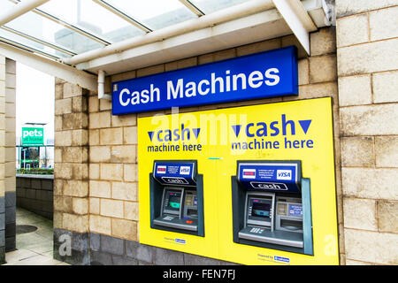 Cash dispensing machine, England Stock Photo - Alamy