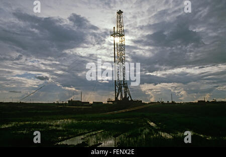 Oil rig in Daqing Oil Fields, Heilongjiang Province, China Stock Photo ...