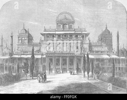THE KAISERBAGH (KING'S PALACE) LUCKNOW Stock Photo - Alamy