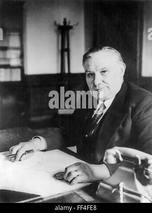 Labour politician and ERNEST BEVIN (1881-1951) Labour politician and ...