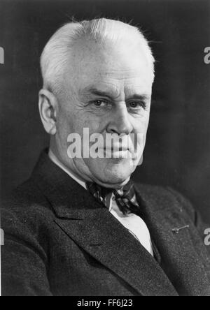 ROBERT ANDREWS MILLIKAN/n(1868-1953). American physicist. Photographed ...