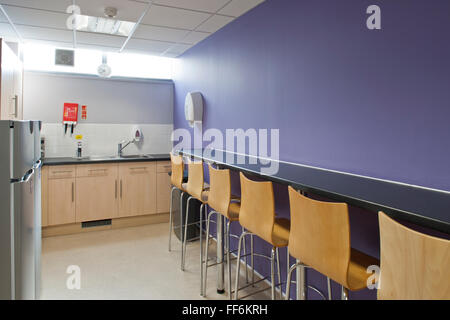 modern office kitchen and breakout area Stock Photo - Alamy