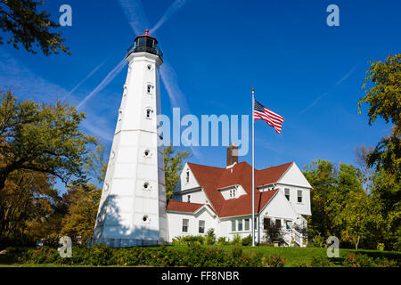 Historical North Point lighthouse in Lake Park in Milwaukee, WI ...