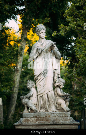 monument en france Stock Photo - Alamy