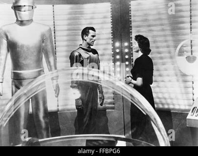 THE DAY THE EARTH STOOD STILL, Michael Rennie, Lock Martin (standing ...