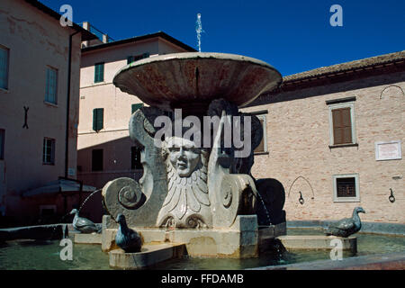 Piazza del Duca square, Fountain, Fortress, Senigallia, Marche, Italy ...