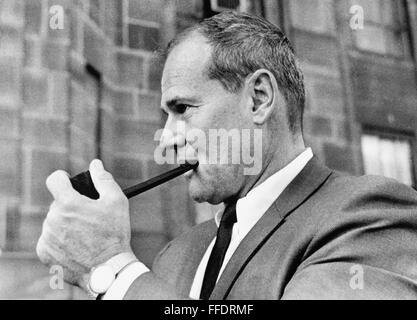 SAMUEL HOLMES SHEPPARD (1923-1970). /nAmerican doctor. Sheppard puts a ...