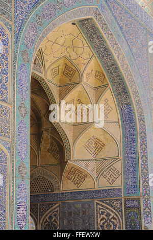 Ceiling of an Iwan, a vaulted open room in Jameh Mosque, Isfahan, Iran ...