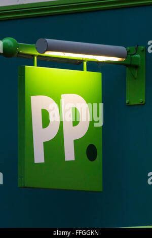 Paddy Power sign logo Stock Photo - Alamy