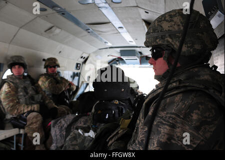 Air Force maintenance personnel from the 355th Equipment Maintenance ...