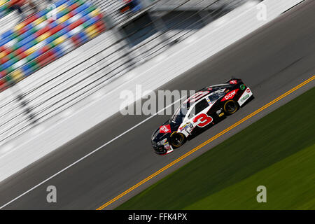 Austin Dillon heads down the front stretch during a NASCAR Cup Series ...