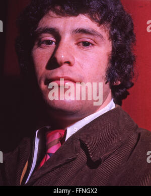 SIMON DUPREE AND THE BIG SOUND in 1967. From l Simon Dupree,Ray Shulman ...