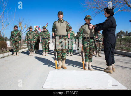 Female Kurdish Peshmerga fighting ISIS in Iraq and Syria Stock Photo ...