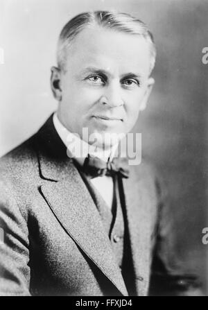 ROBERT ANDREWS MILLIKAN/n(1868-1953). American physicist. Photographed ...