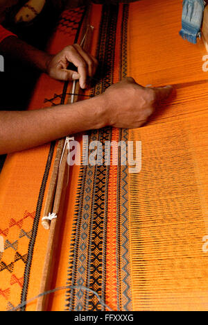 Handloom weaving , Bhuj , Kutch , Gujarat , India Stock Photo - Alamy