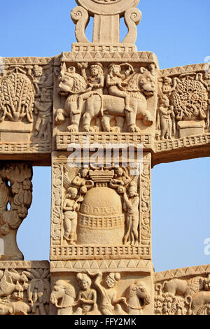 Close up of east gateway of stupa 1 inner view of south pillar , Sanchi ...