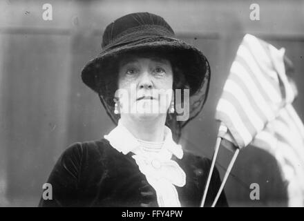 Lady Lucy Duff-Gordon (1863-1935) English fashion designer developed an ...