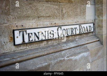 Tennis Court Road sign, Cambridge, UK Stock Photo - Alamy