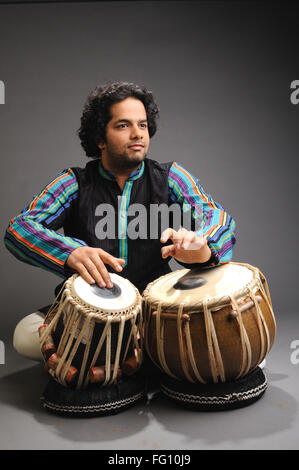Hand Playing Indian Tabla Drum UK Stock Photo - Alamy
