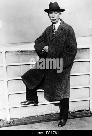 EDWARD MANDELL HOUSE /n(1858-1938). American diplomat. Colonel House ...