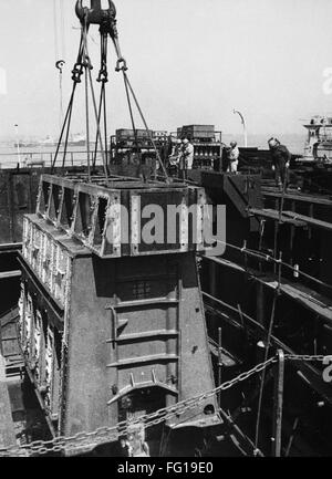 JAPAN: SHIPYARD, 1962. /nThe Yokohama Shipyard and Engine Works in ...