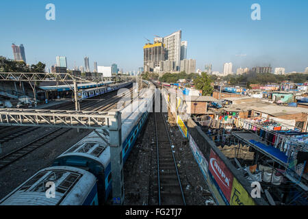Central Mumbai's mix of slums and high rise buildings, India Stock ...