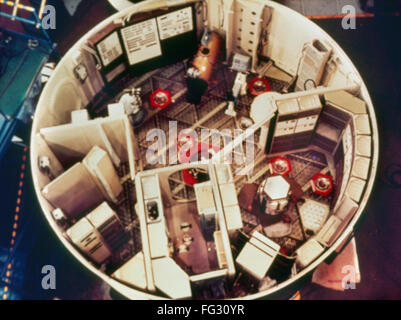 Skylab 3 crew Stock Photo - Alamy