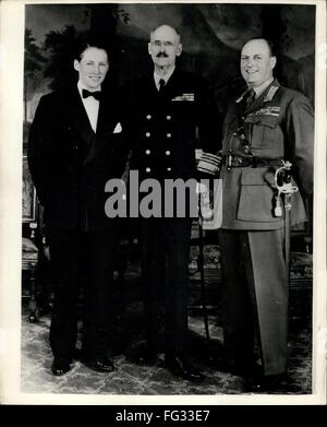 Oslo. Crown Prince Harald photographed at the castle - in the Navy's ...