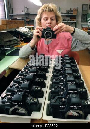 The photo from 14 January 1998 shows the company building of the ...