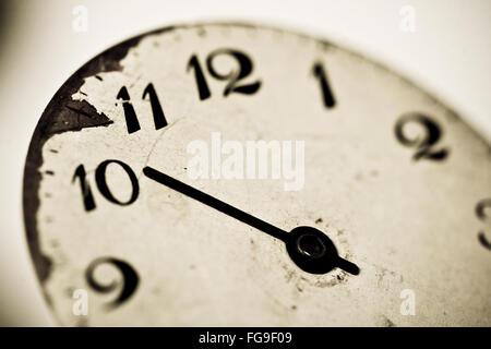 A clock showing the time at ten past four Stock Photo - Alamy