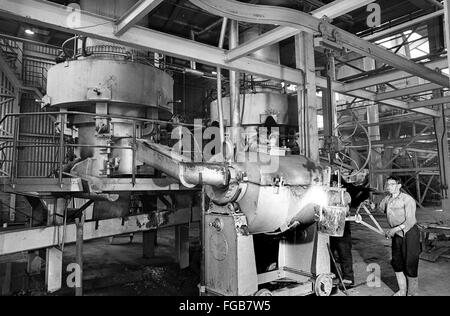 Allied Iron Foundry at Ketley, Telford Shropshire 1960s Stock Photo - Alamy