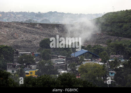 Payatas garbage landfill, dump site Quezon City "Integrated Waste ...