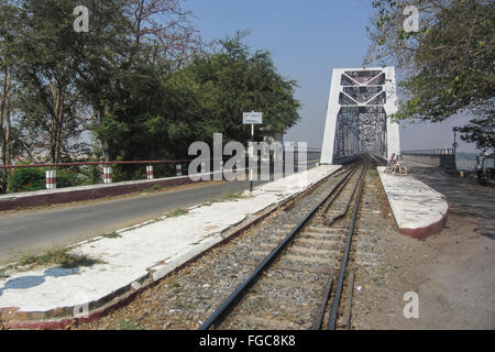 The Inwa Railway Bridge, Myanmar (Burma Stock Photo - Alamy