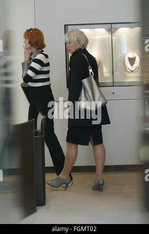 Helen Mirren Shopping in Asprey London (credit image © Jack Ludlam ...