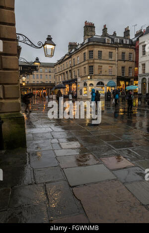 Bath in the rain Stock Photo - Alamy